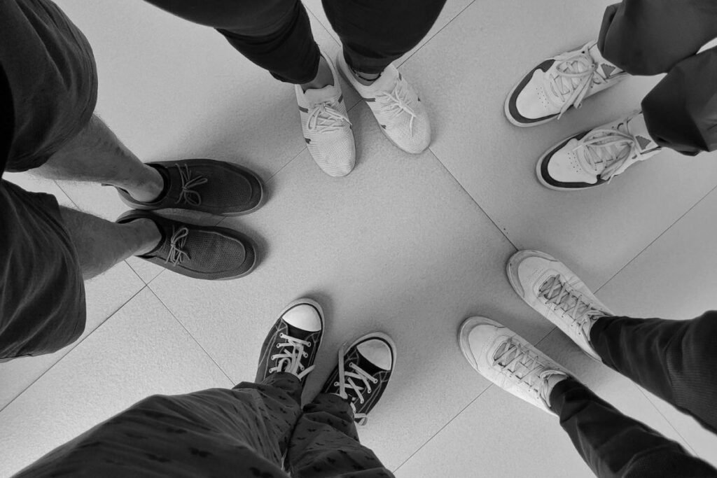 FBI Mind-Reading Techniques: 10 Body Language Tricks You Need To Know ...